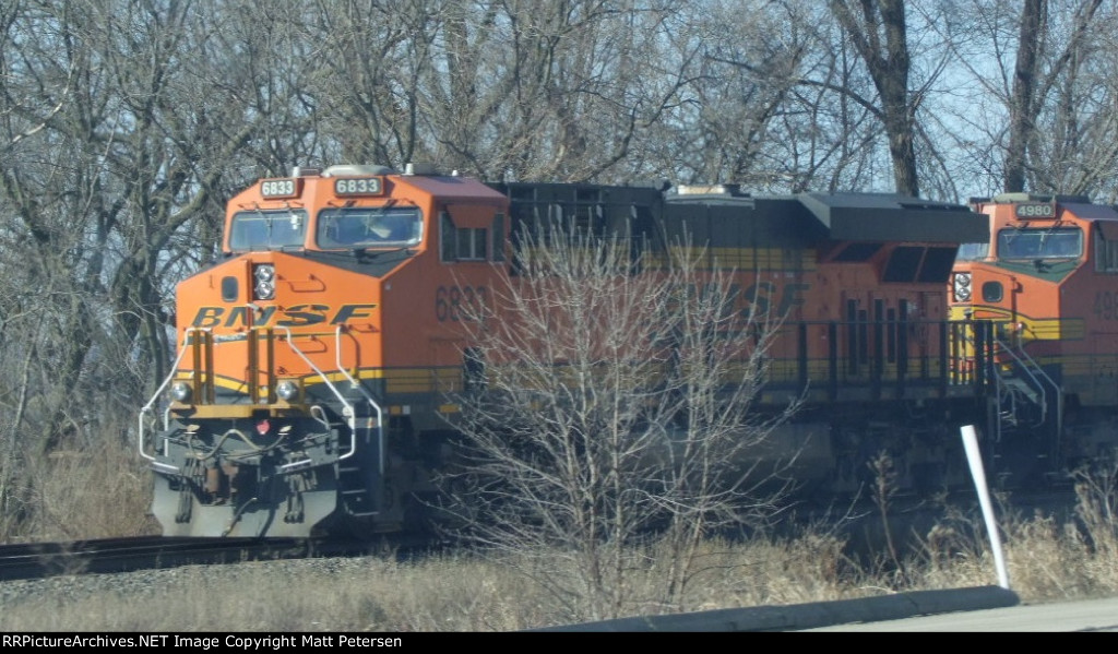 BNSF 6833
